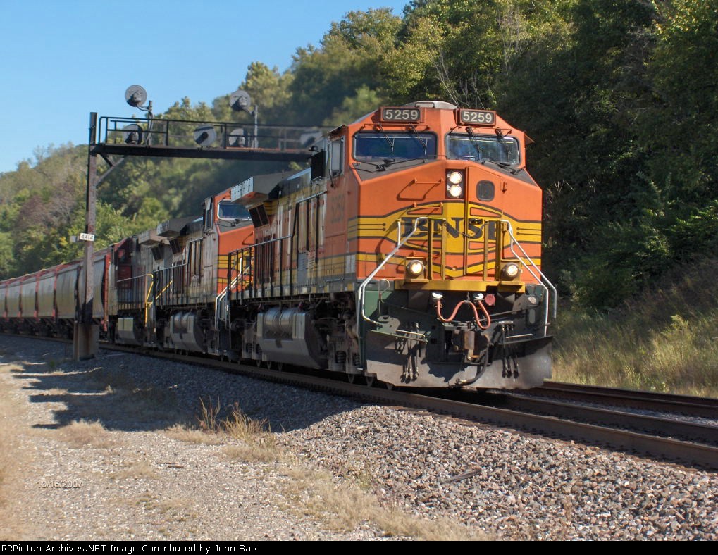BNSF 5259